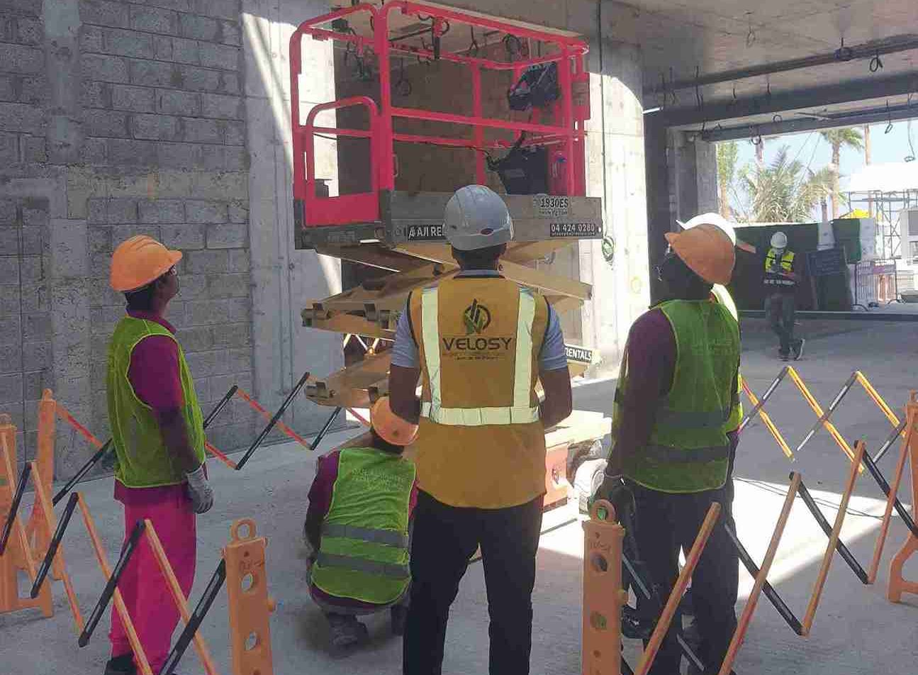 MEWP Operator Training in Dubai UAE - Velosy Safety Consultancy